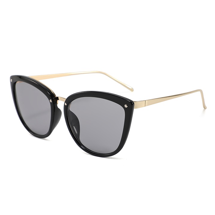 Ochelarii de soare și forma feței. | Accessories For You | www.afy.ro